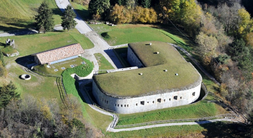 Forte Corno, un salto nella storia - Il Trentino dei Bambini