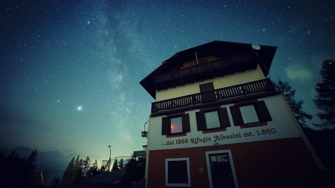 Rifugio Albasini: un cielo bellissimo - Il Trentino dei Bambini