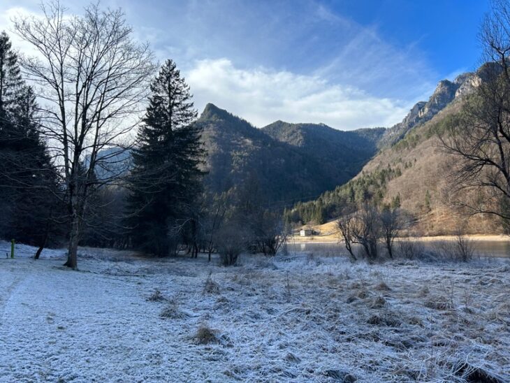 Lago d’Ampola: regno di ghiaccio - Il Trentino dei Bambini